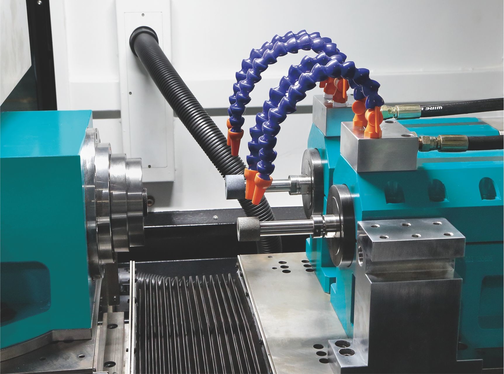 Semi Auto Universal Grinder Machine 2.2kw , Manual CNC Tool Cutter ...